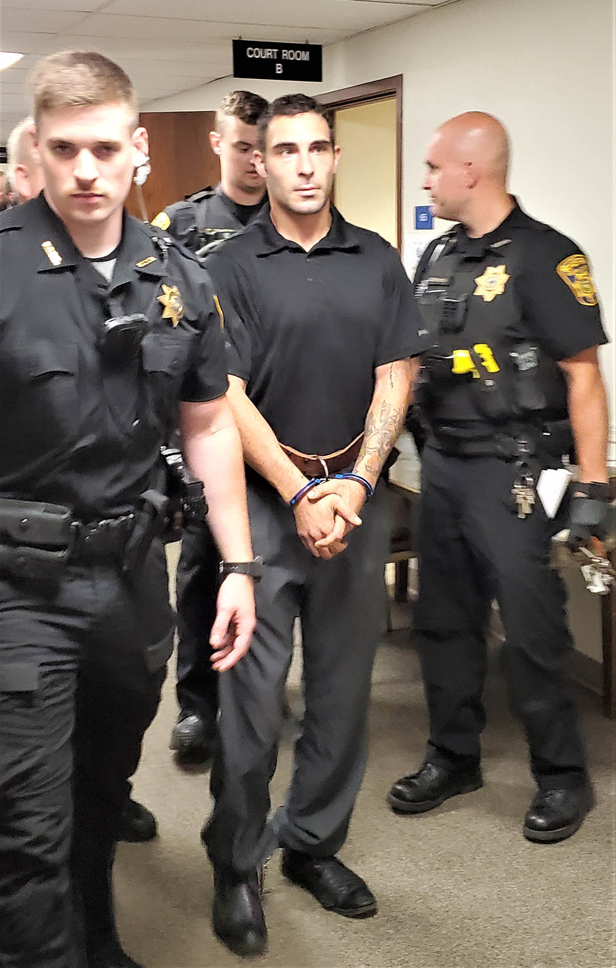 Man Who Fled Warren Court Hearing Caught Is Jailed | News, Sports, Jobs ...